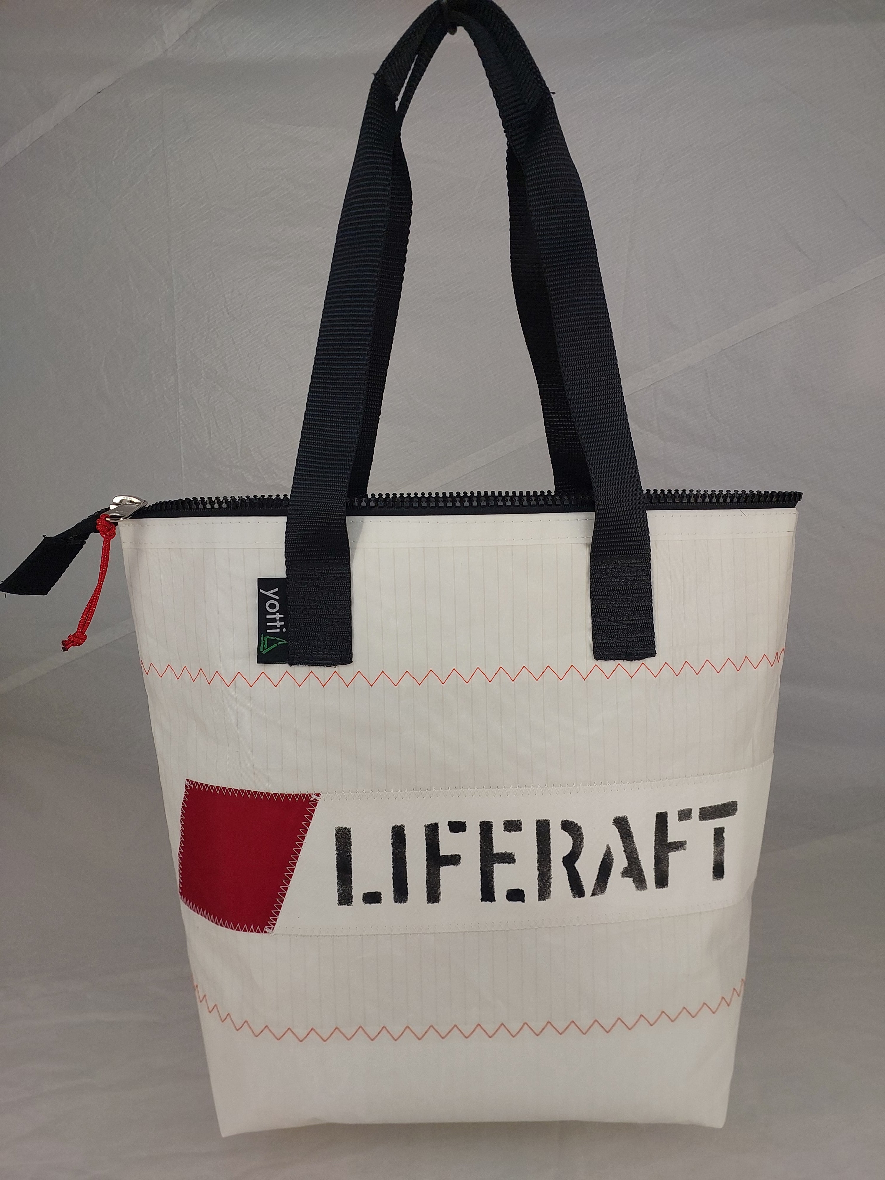 Liferaft Zip Tote 881 – Yotti